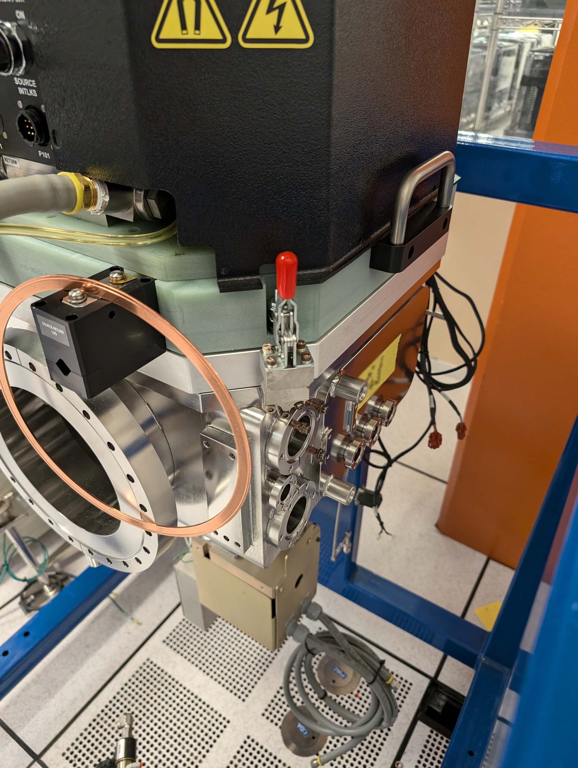 AMAT / APPLIED MATERIALS PVD Chamber for Endura Reactor used for sale ...