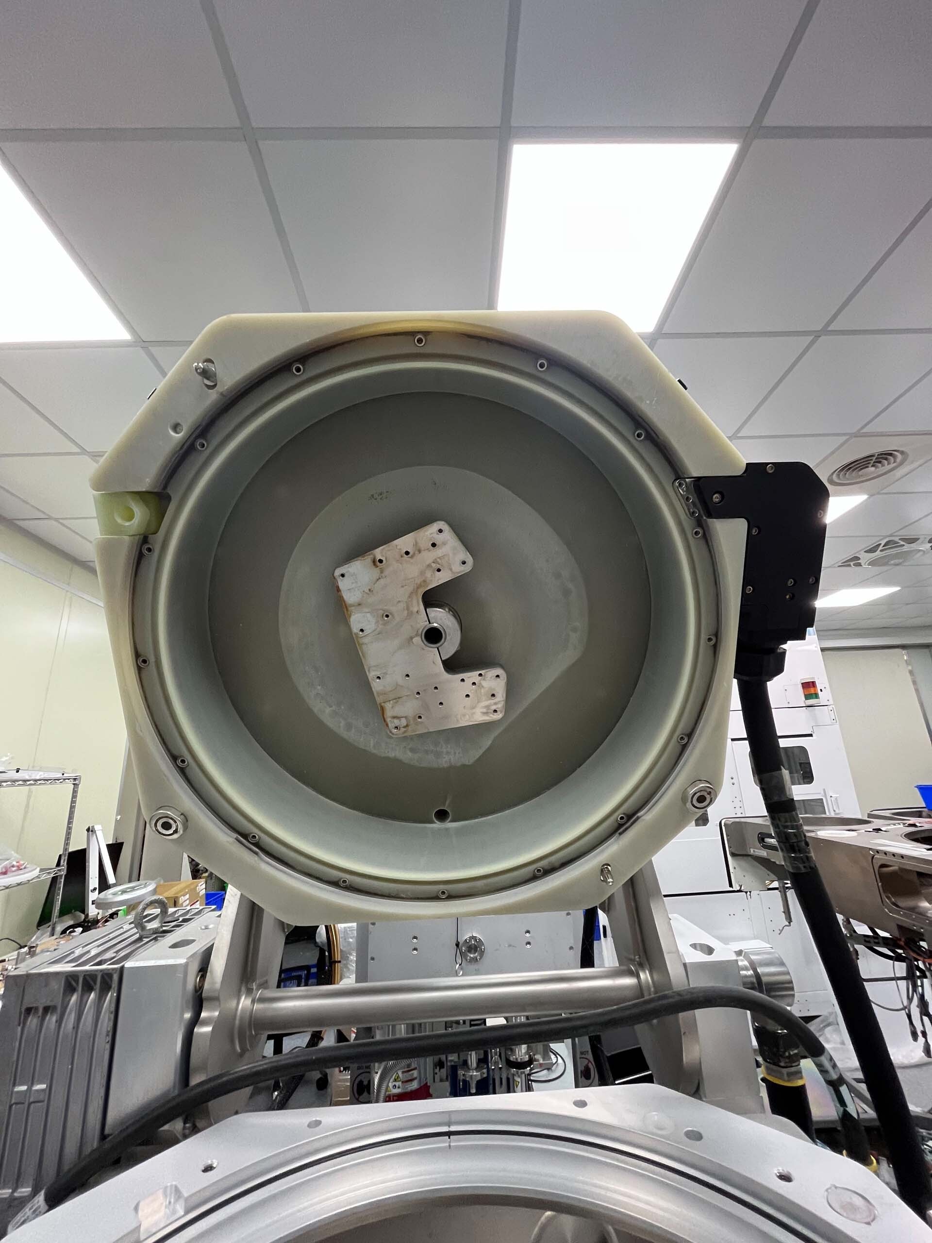 AMAT / APPLIED MATERIALS PVD Chamber for Endura 反應爐 用於銷售價格 #293705581 ...