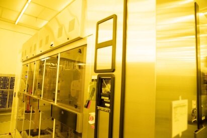 AMAT / APPLIED MATERIALS Raider 포토레지스트 판매 가격 #9260103, 2016에 사용됨 > CAE에서 구매