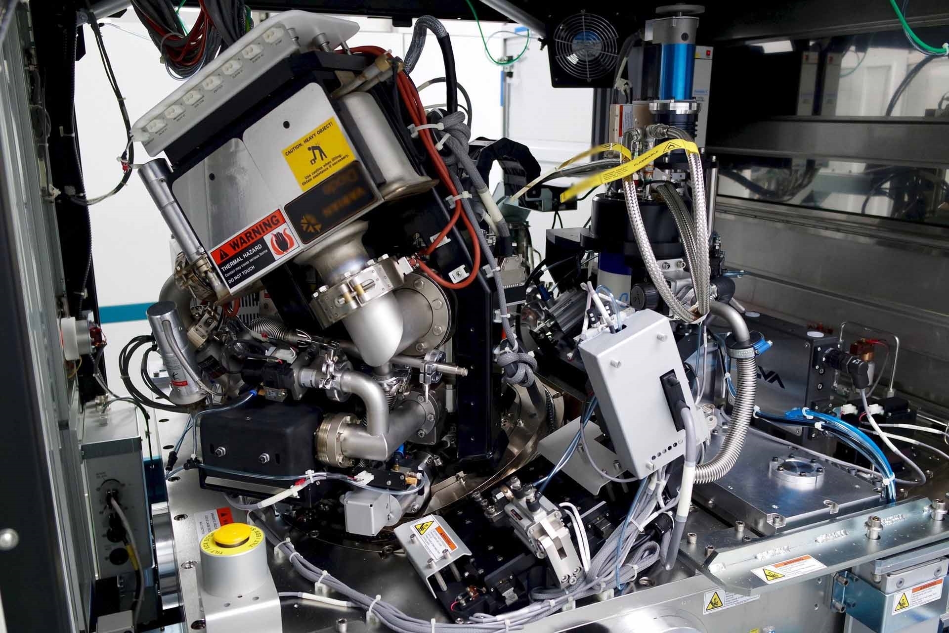 AMAT / APPLIED MATERIALS SemVision CX DR-300 光罩與晶圓檢測設備 用於銷售價格 #9280347 ...