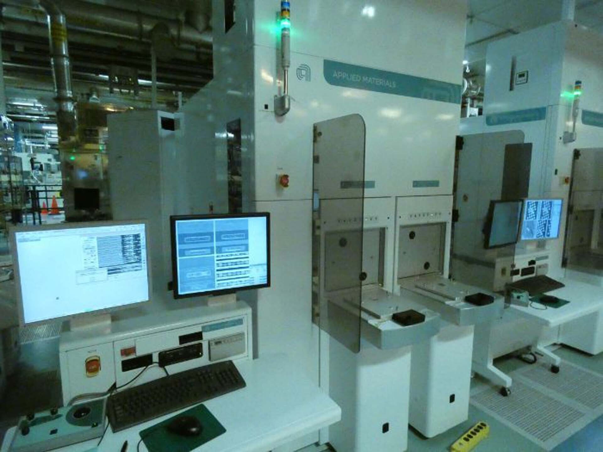 AMAT / APPLIED MATERIALS SemVision G5 Mask & Wafer Inspector used for ...