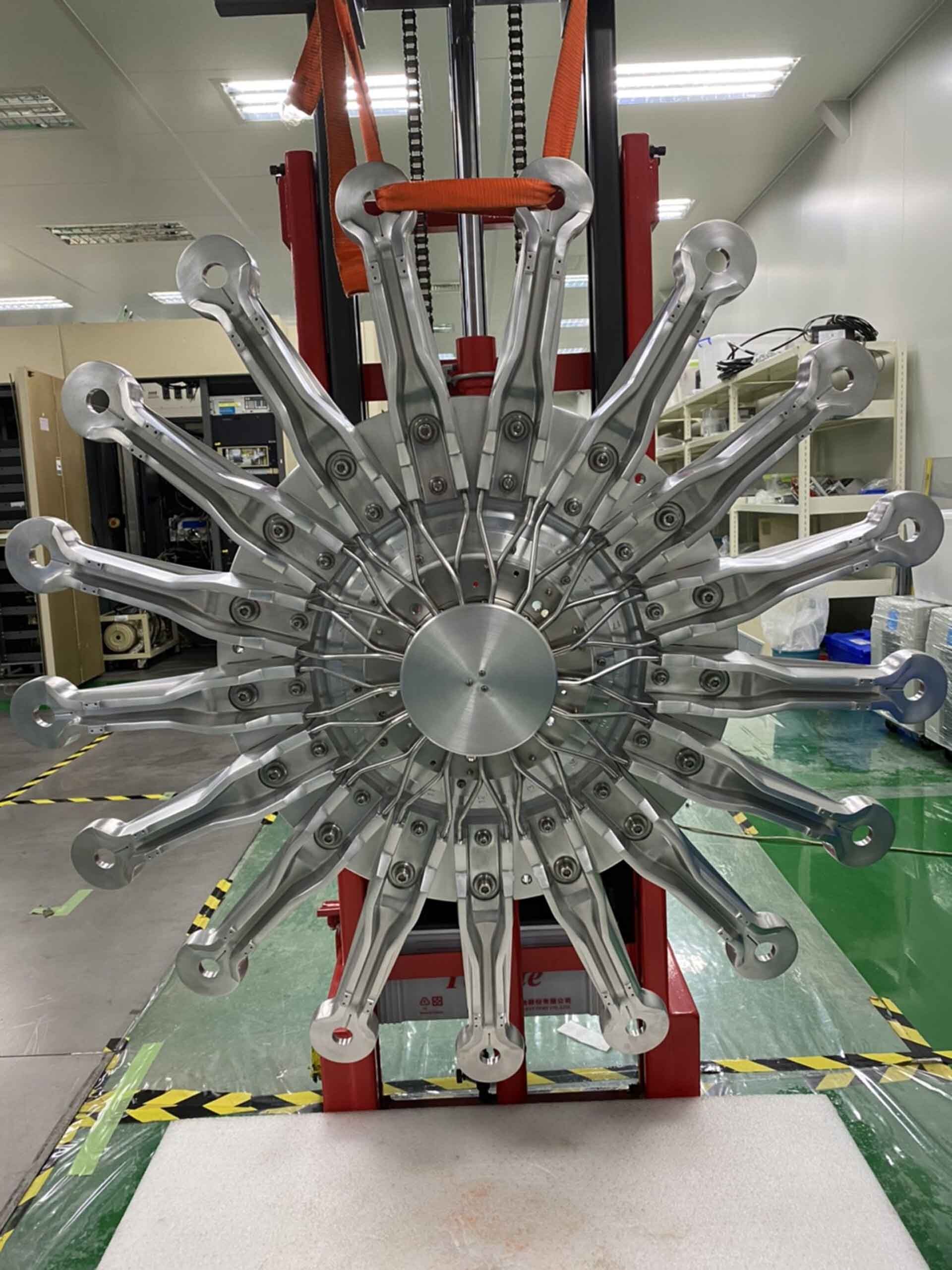 AMAT / APPLIED MATERIALS CIP Wheel assembly for xR80 部分 用于销售价格 #9401276 ...