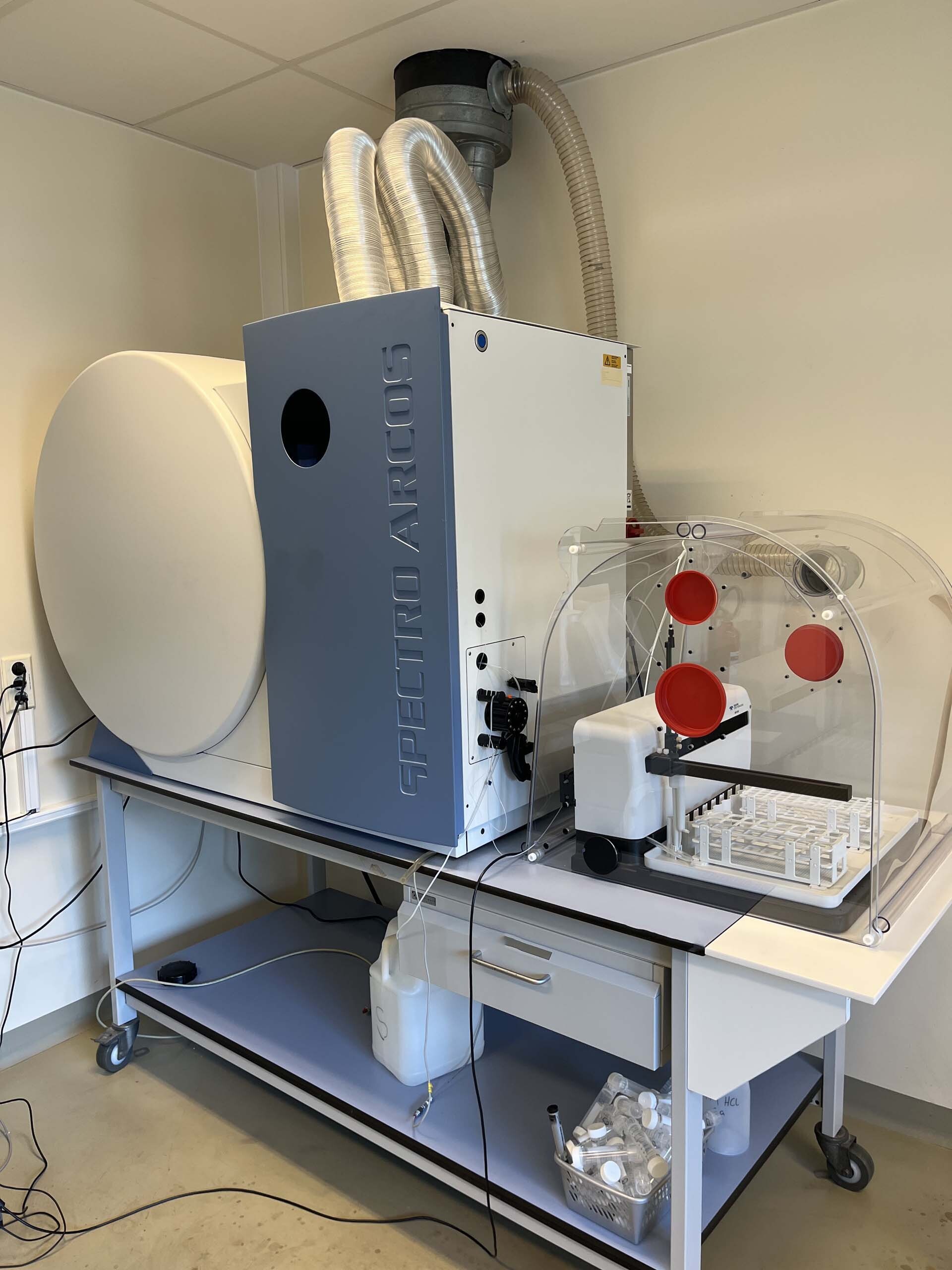 AMETEK / SPECTRO Arcos FHS 12 Spectrometer used for sale price ...
