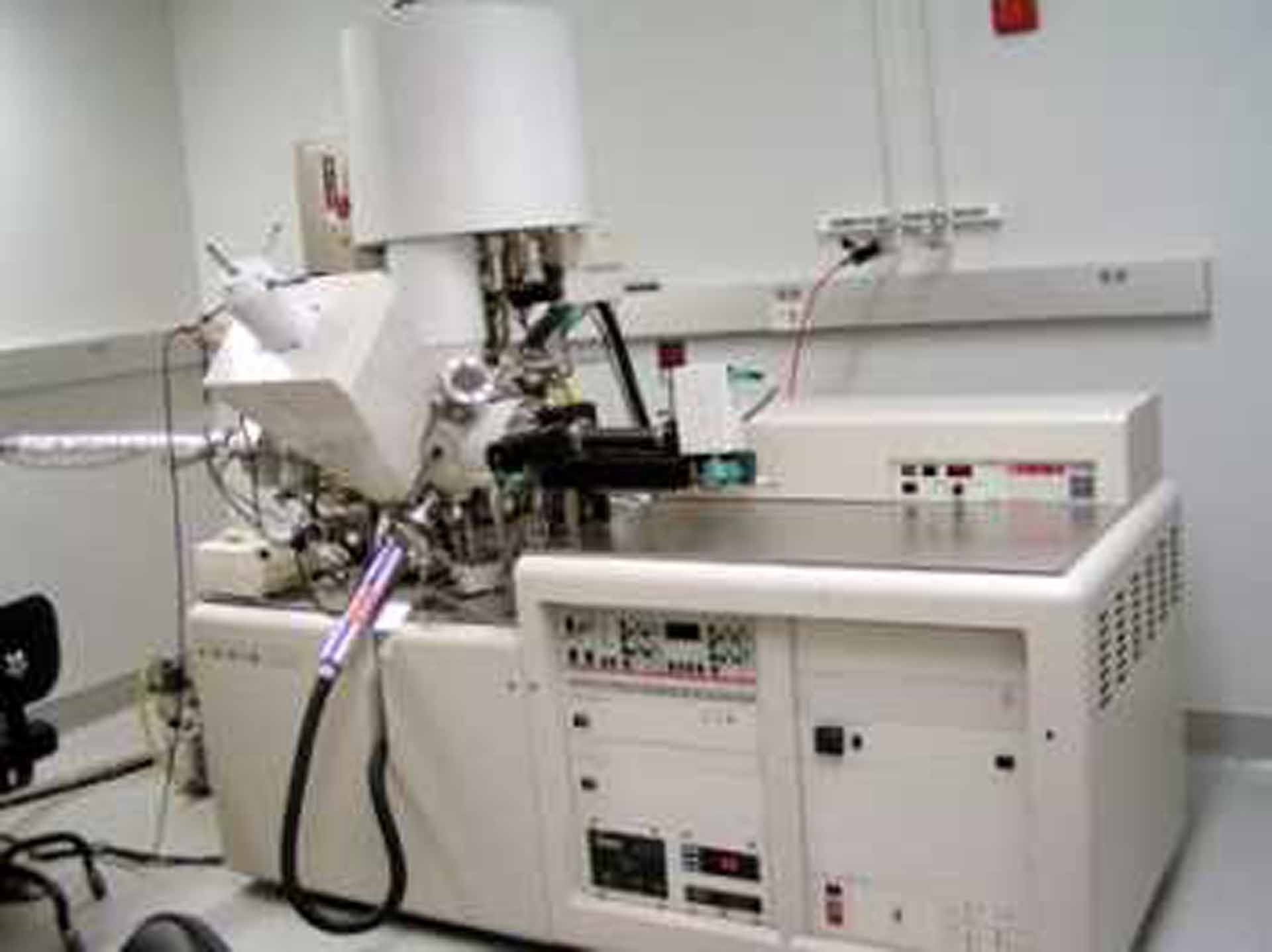 APPLIED BIOSYSTEMS / ABI / MDS SCIEX / KRATOS ANALYTICAL Axis Ultra DLD ...