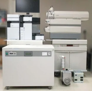 APPLIED BIOSYSTEMS / ABI / MDS SCIEX API 3200 MD Spectrometer used for ...