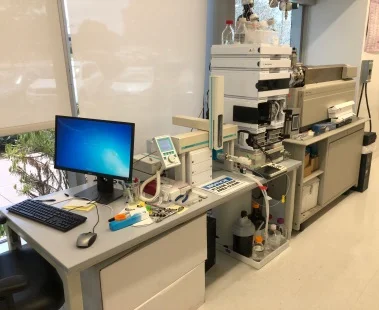 APPLIED BIOSYSTEMS / ABI / MDS SCIEX API 4000 Qtrap 光譜儀 用於銷售價格 #9252322 ...