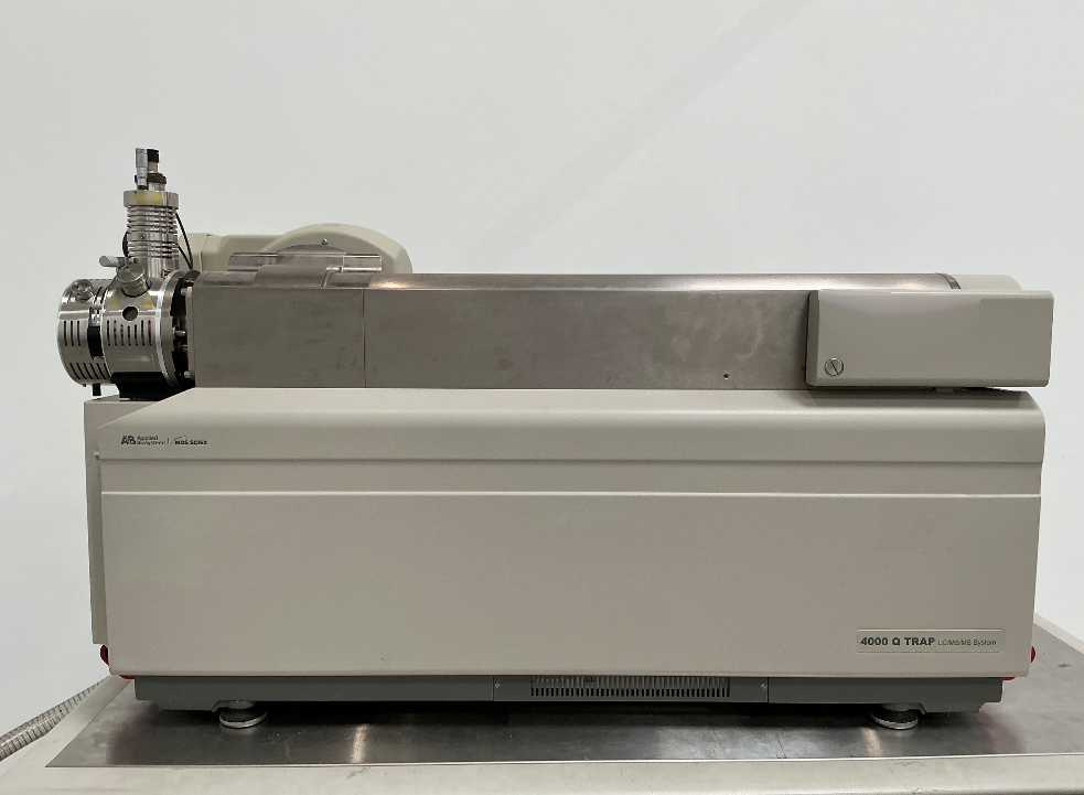 APPLIED BIOSYSTEMS / ABI / MDS SCIEX API 4000 Qtrap Spectrometer used ...