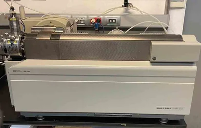 APPLIED BIOSYSTEMS / ABI / MDS SCIEX API 4000 Spectrometer used for ...