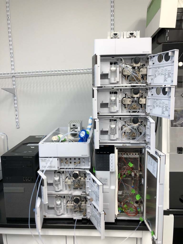 APPLIED BIOSYSTEMS / ABI / MDS SCIEX API 4500 Spectrometer used for ...