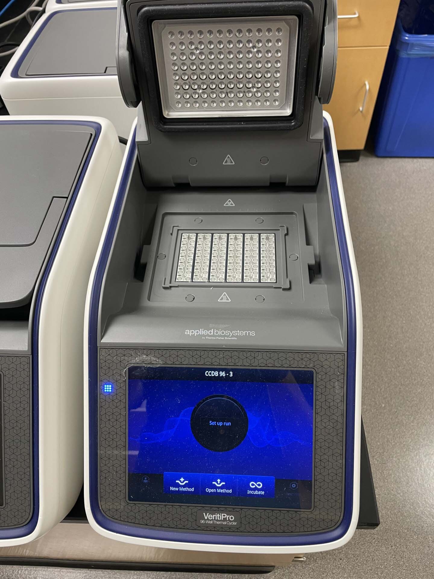 APPLIED BIOSYSTEMS / THERMO FISHER SCIENTIFIC VeritiPro 96 Lab ...
