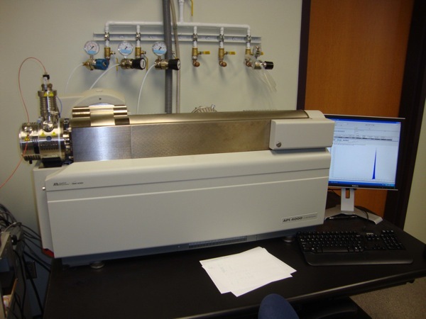 APPLIED BIOSYSTEMS API 4000 Spectrometer used for sale price #155365 ...
