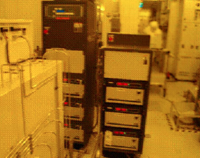 AMAT / APPLIED MATERIALS Centura SA Gigafill 원자로 판매 가격 #9006825, 1999에 ...