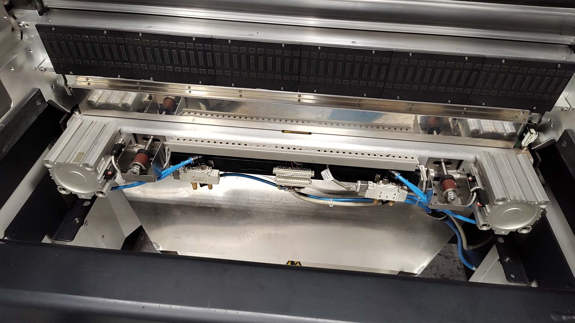 ASM / SIEMENS Siplace SX2 used for sale price #293764799, 2011 > buy ...