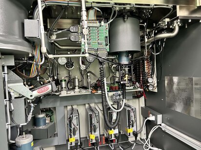 ASM Epsilon E2000+ 원자로 판매 가격 #293651485, 2011에 사용됨 > CAE에서 구매