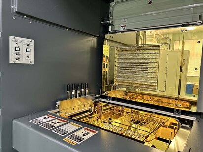 ASM Epsilon E2000+ 원자로 판매 가격 #293651485, 2011에 사용됨 > CAE에서 구매