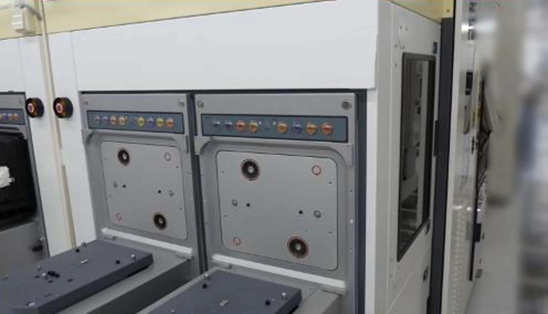 ASM Epsilon E3200 RP 反應爐 用於銷售價格 #9226505 > 從 CAE 購買