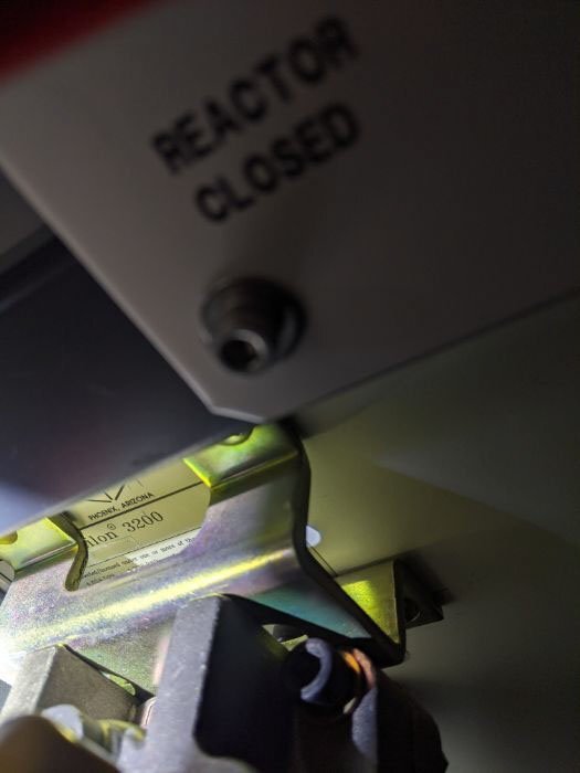 ASM Epsilon E3200 익숙한 판매용 가격 #293595794, 2003 > 사다 from CAE