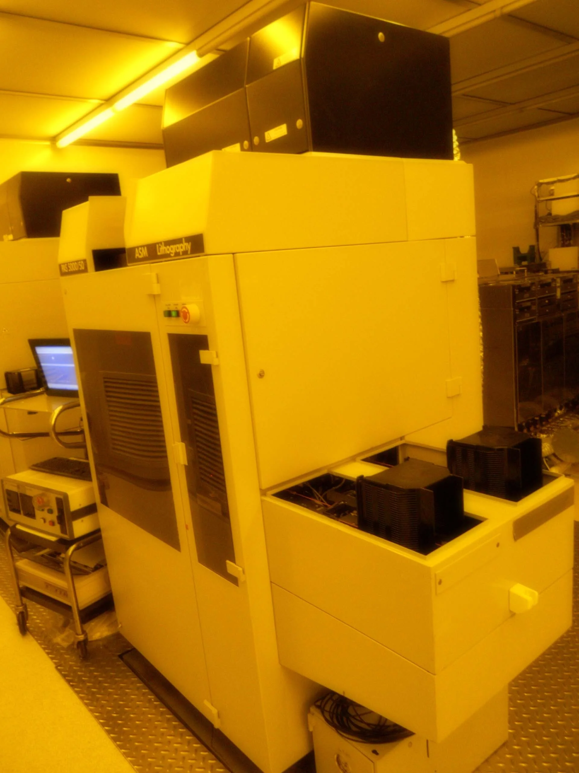 ASML PAS 5000 / 50 步進機 用於銷售價格 #9359491 > 從 CAE 購買