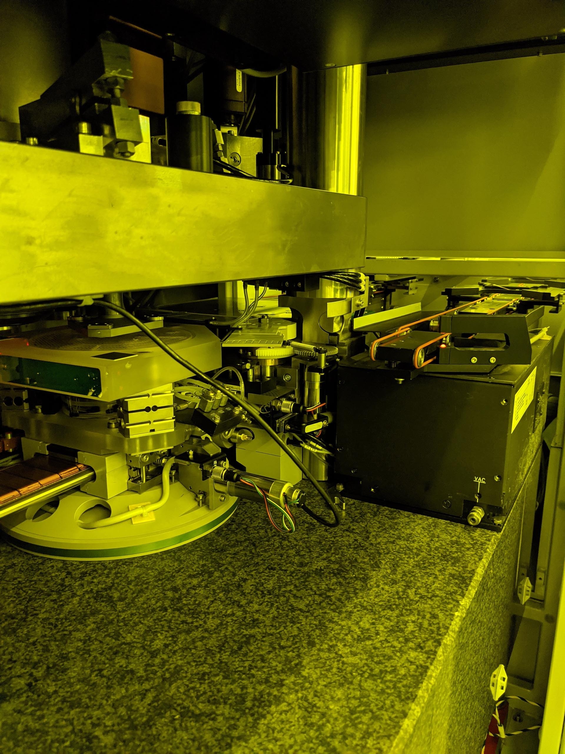 ASML PAS 5000 / 50 Stepper used for sale price #293620128, 2005 > buy from CAE