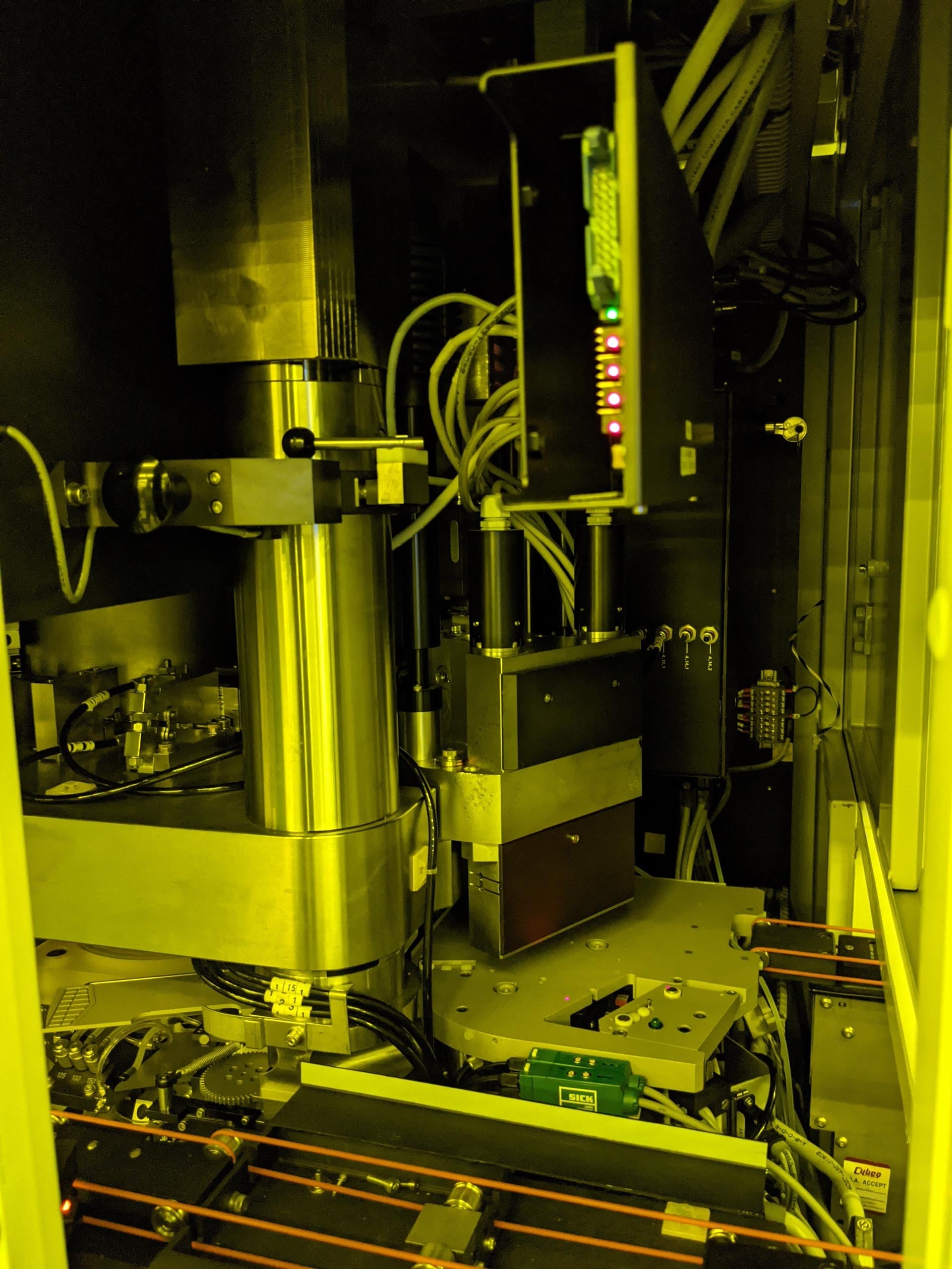 ASML PAS 5000 / 50 Stepper used for sale price #293620128, 2005 > buy from CAE