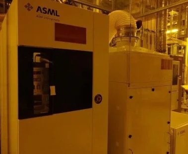 ASML PAS 5500 / 750 步進機 用於銷售價格 #9194126, 2000 > 從 CAE 購買