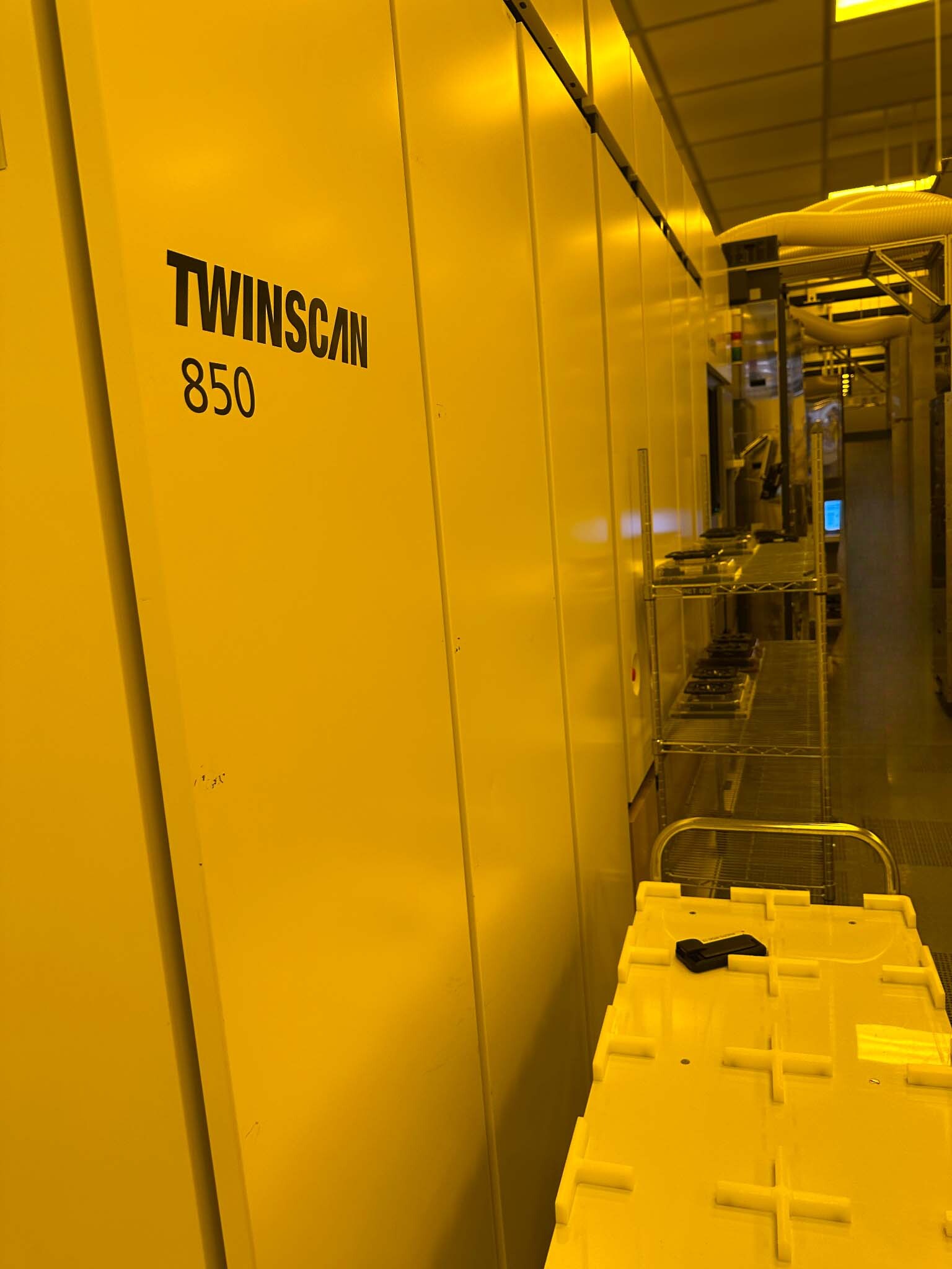 ASML Twinscan 850 Stepper used for sale price #293799735 > buy from CAE