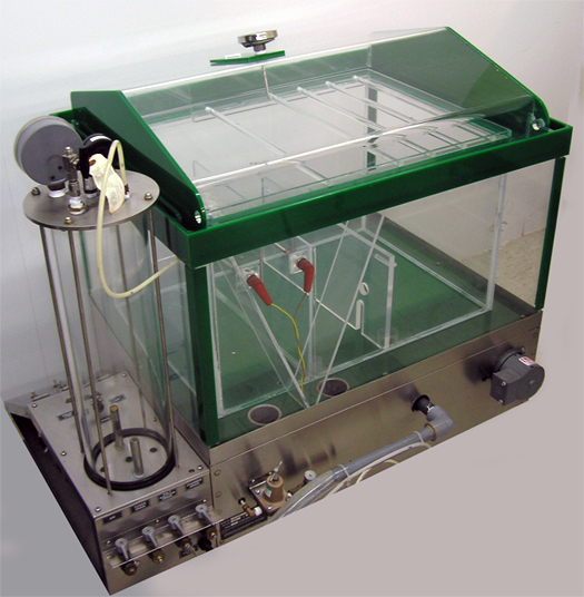 ASSOCIATED ENVIRONMENTAL SYSTEMS / AES MX-9204 Chamber used for sale ...