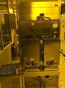 AXCELIS / FUSION M 200 PCU Exposure System used for sale price #9154636 ...