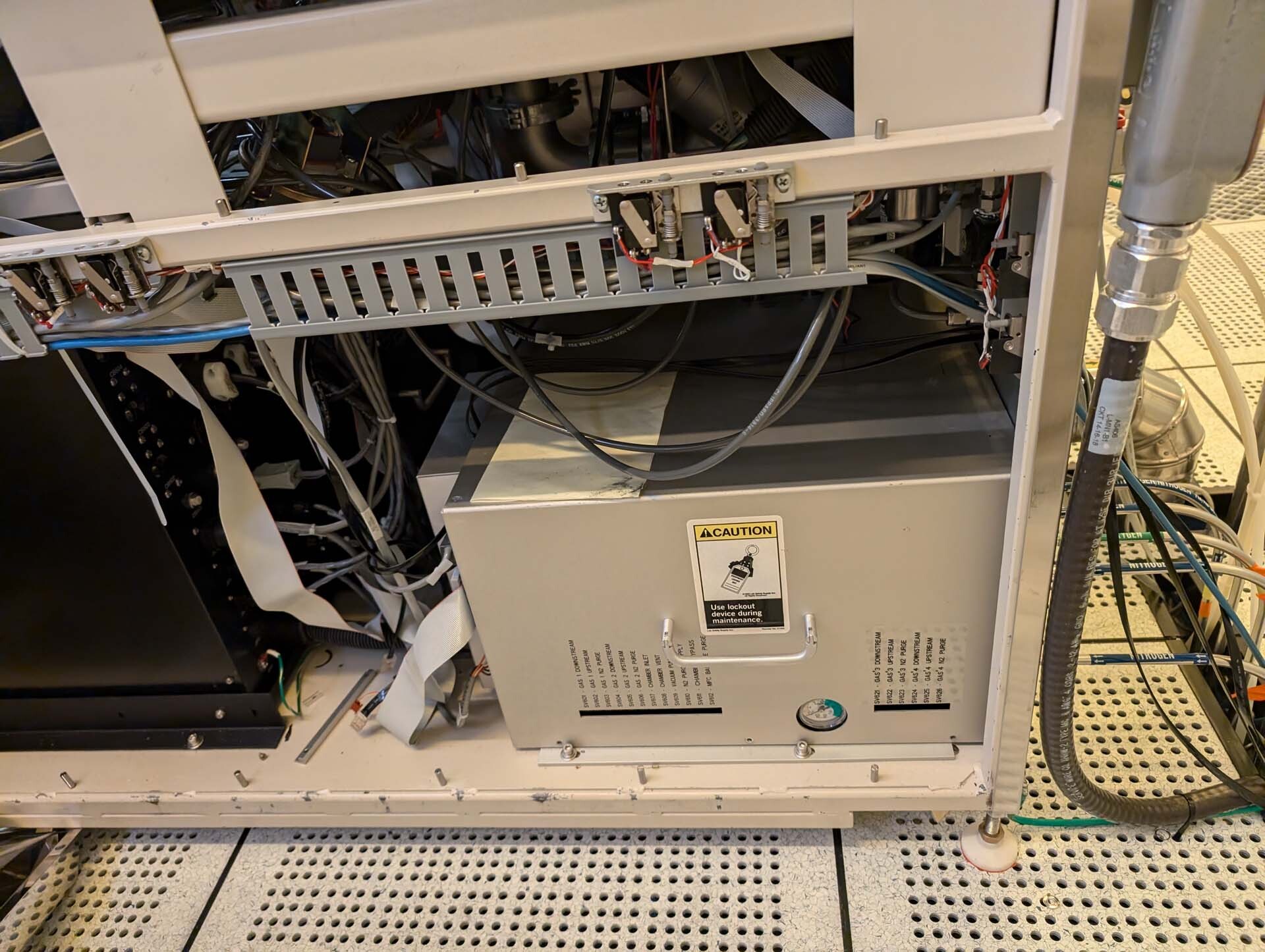 AXCELIS / FUSION MU Etcher / Asher used for sale price #293767222 > buy ...