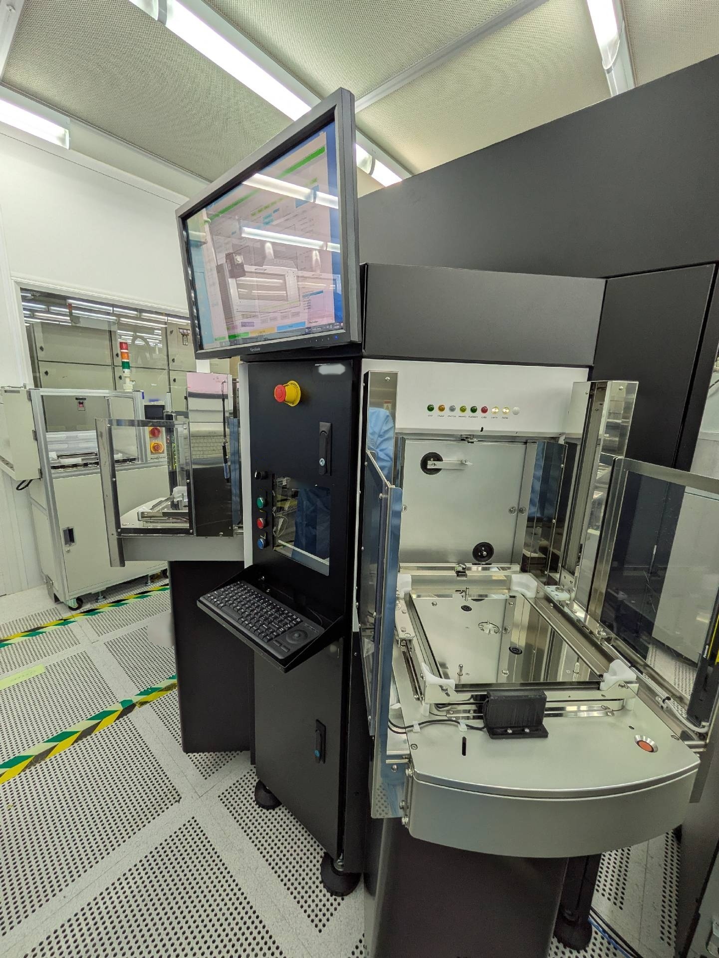 AXISTEC SMIF Wafer sorter Wafer Processing Equipment used for sale ...