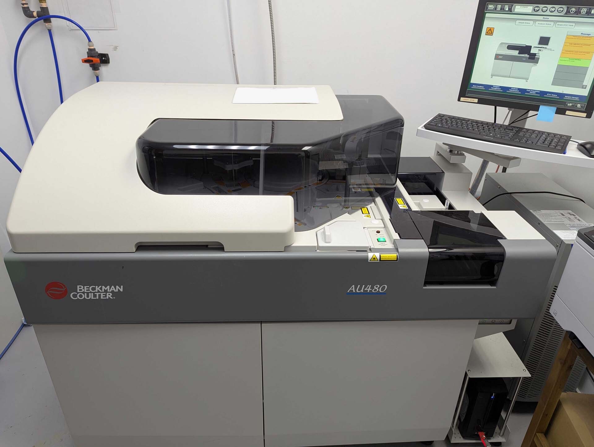 BECKMAN COULTER AU 480 實驗室設備 用於銷售價格 #293763422 > 從 CAE 購買