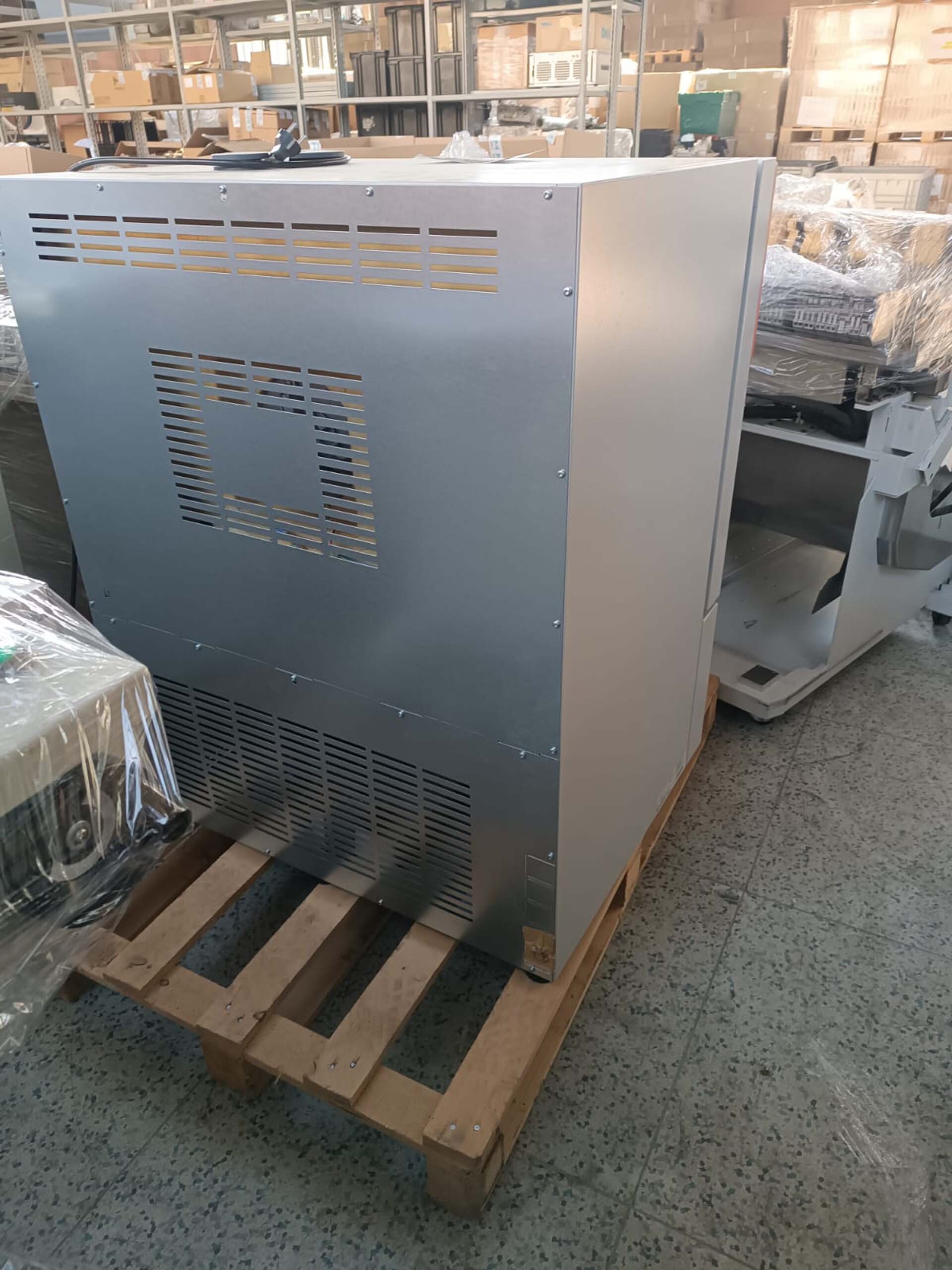 BINDER KB115 Oven / Furnace used for sale price #293697543 > buy from CAE