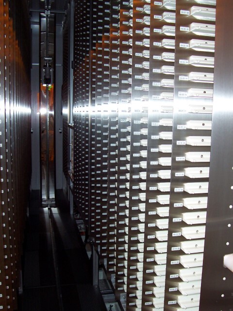 BROOKS / PRI AUTOMATION 7000 Series used for sale price #78518 > buy ...