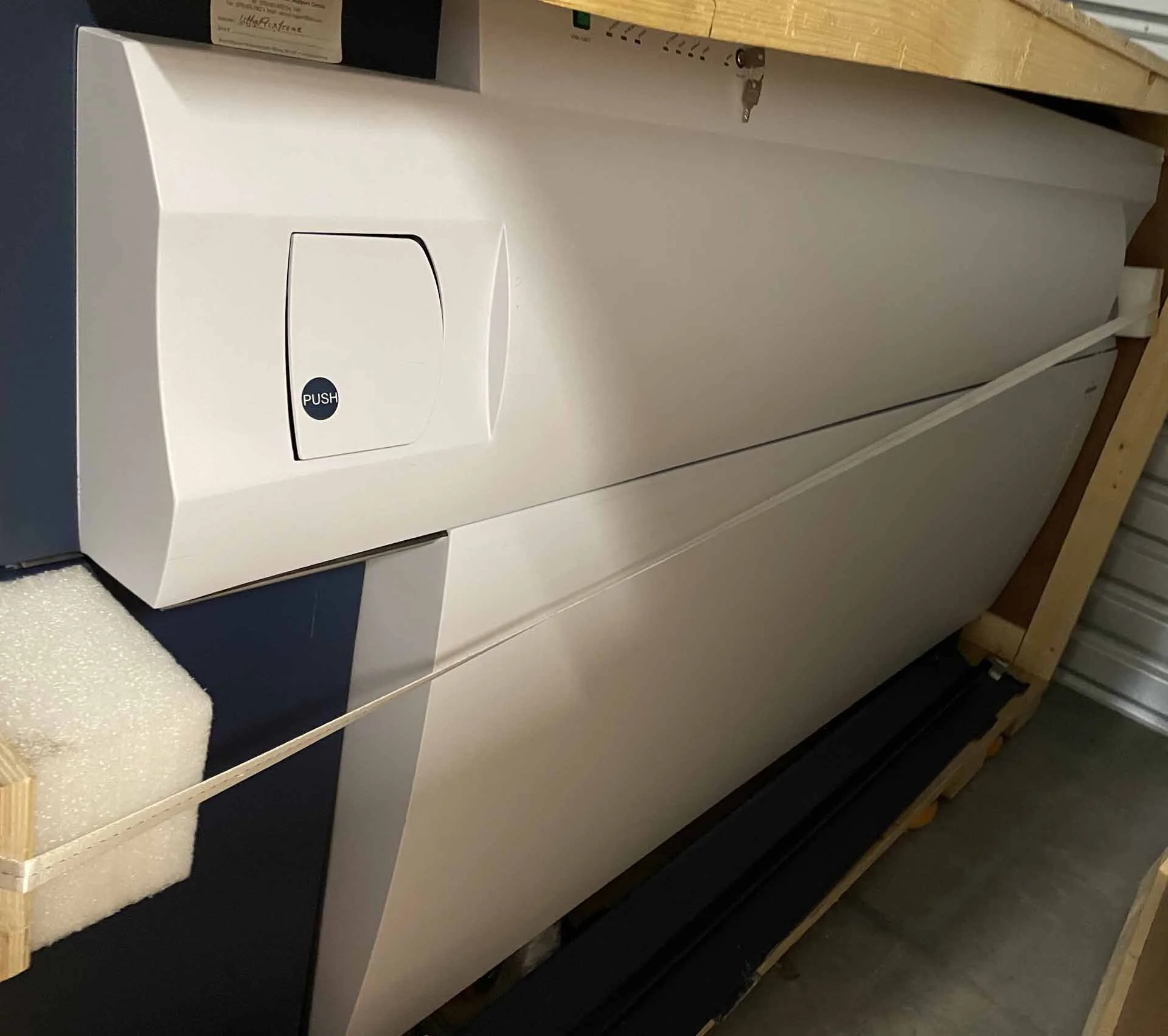 BRUKER UltrafleXtreme Spectrometer used for sale price #9277898, 2011 ...