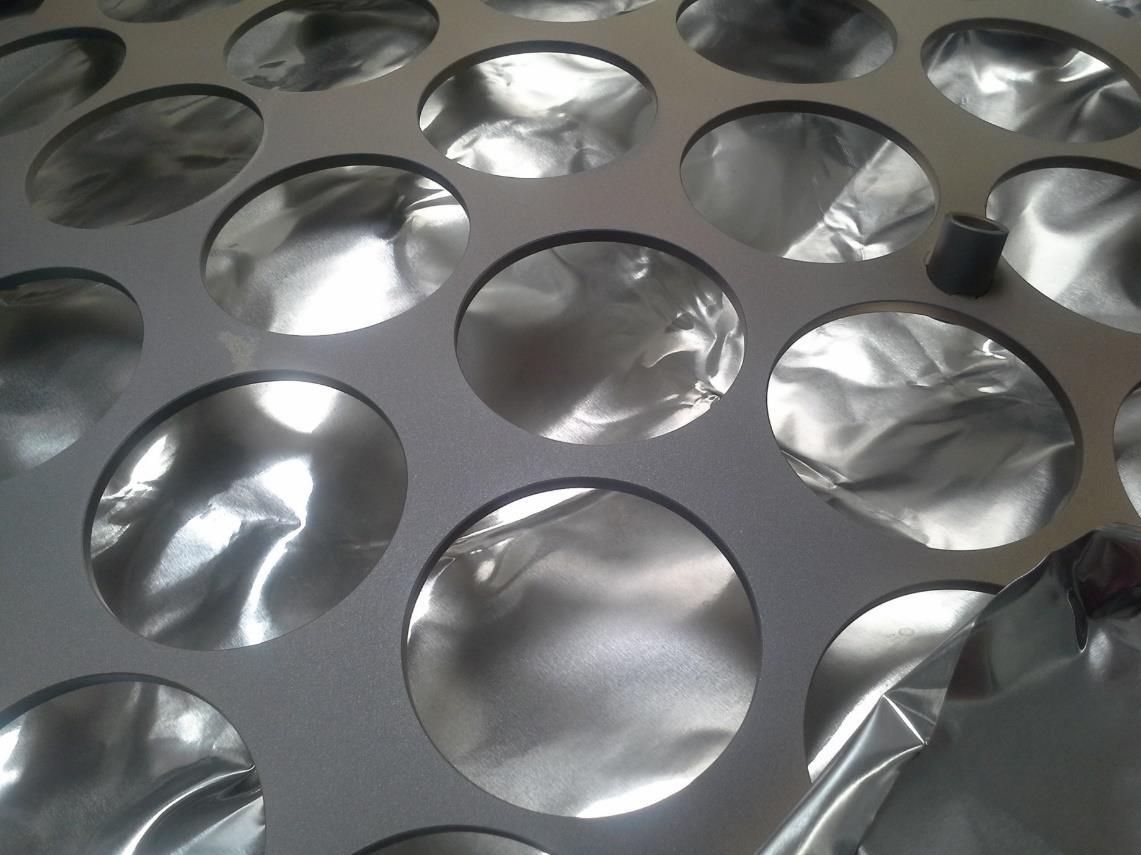 BUHLER / LEYBOLD OPTICS Syrus Pro 1350 LION 포토레지스트 판매 가격 #293771029에 ...