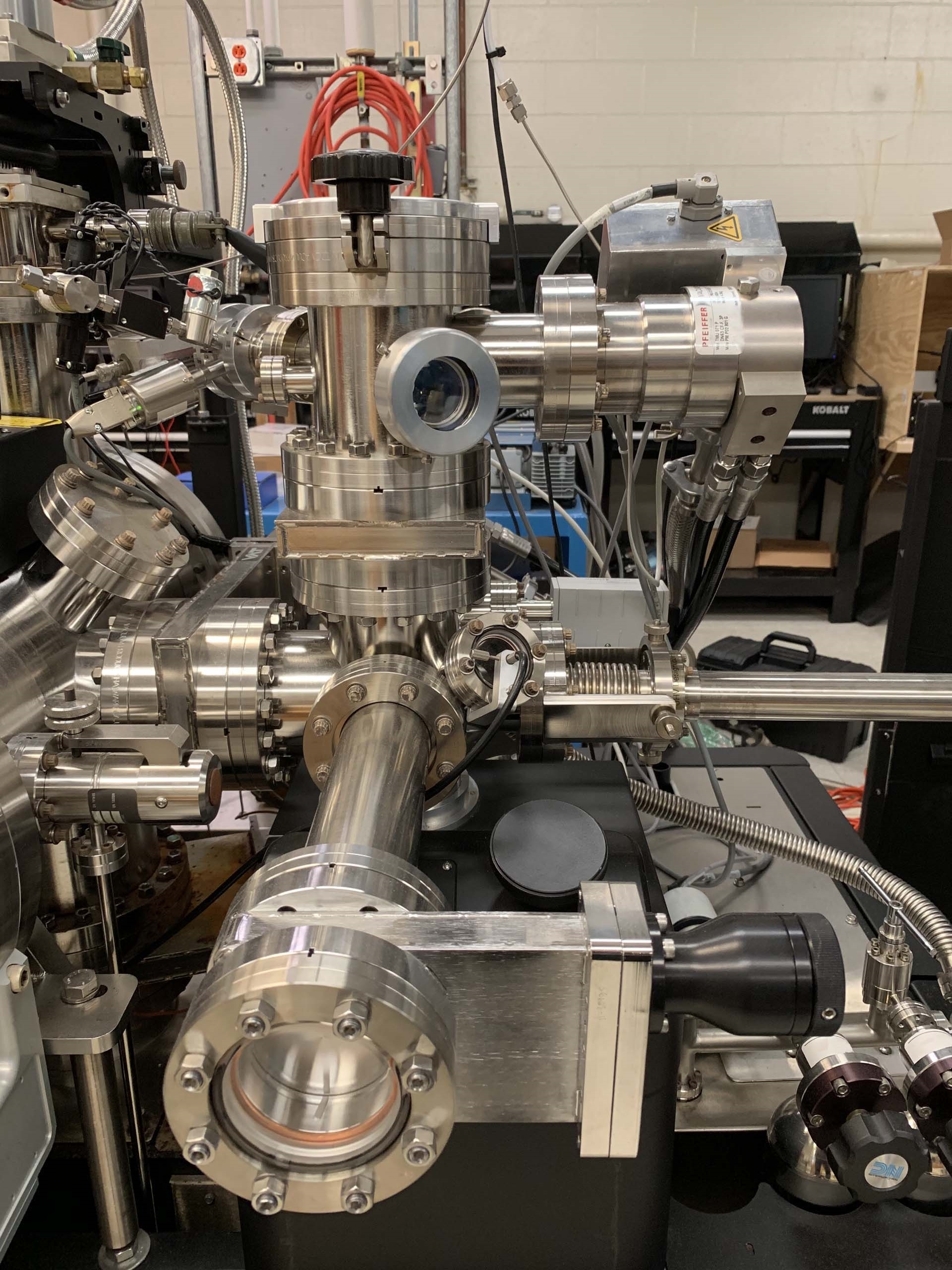 CAMECA LEAP 3000X Si Microscope used for sale price #9240926, 2006 ...