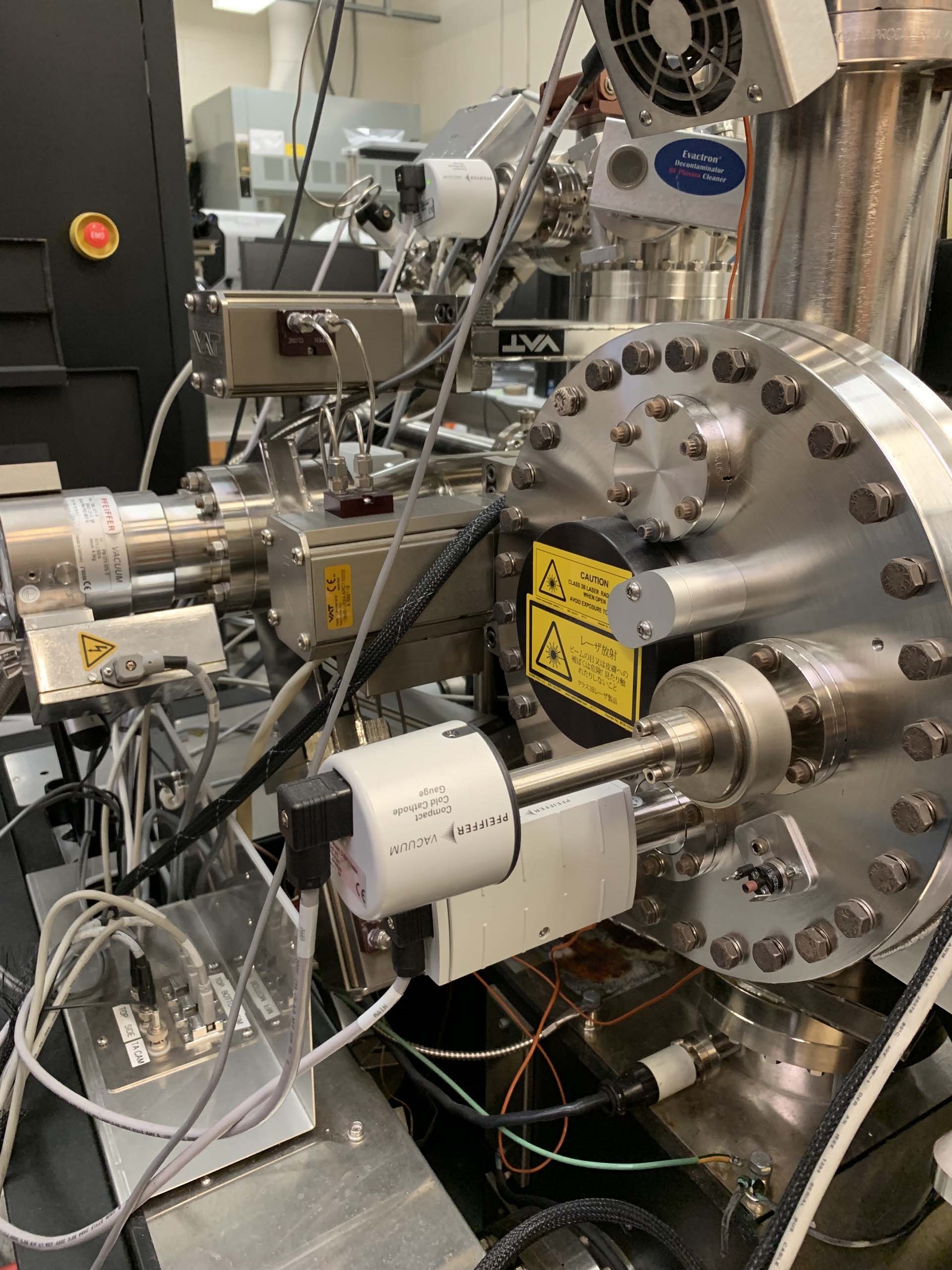 CAMECA LEAP 3000X Si Microscope used for sale price #9240926, 2006 ...