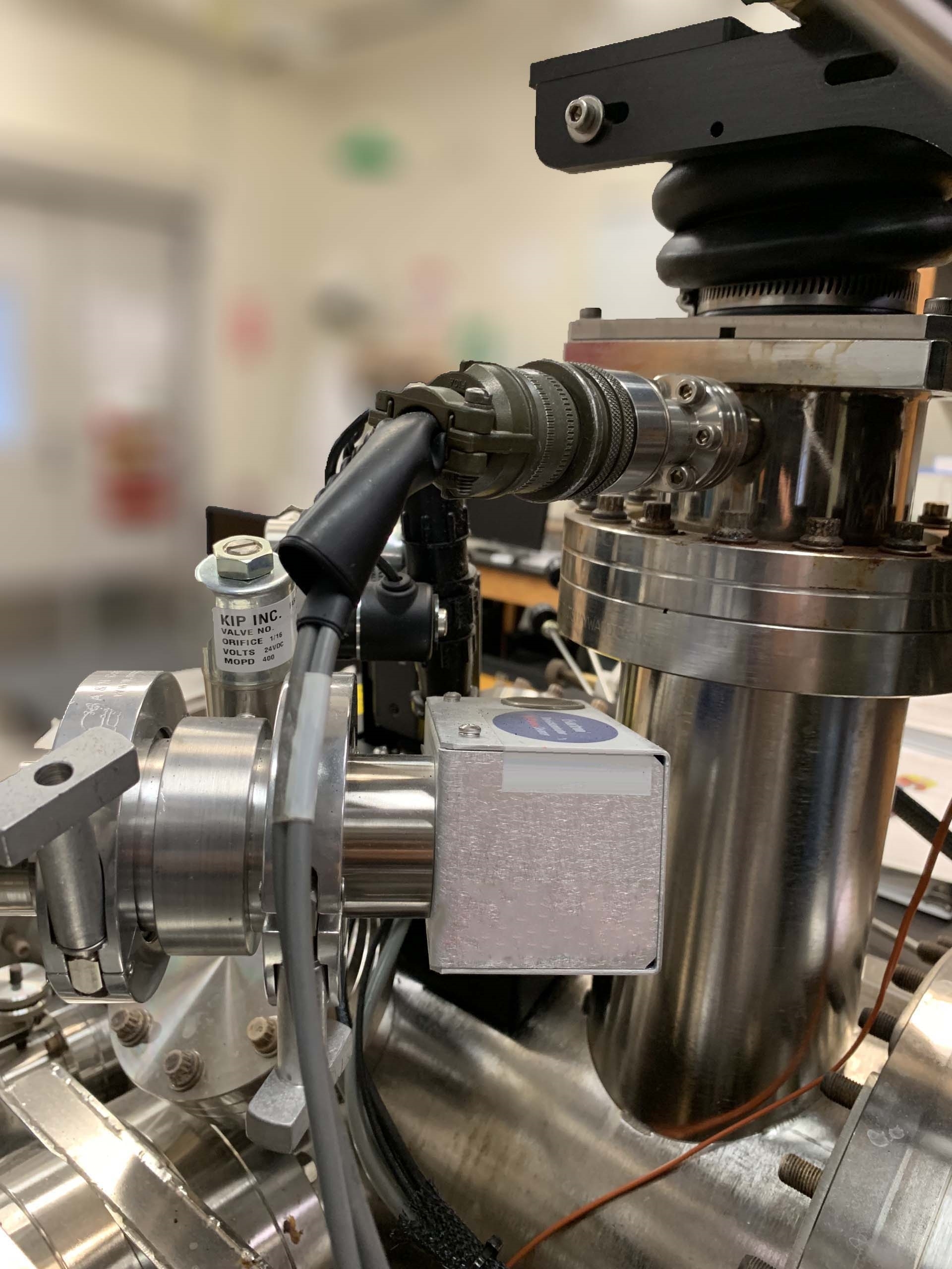 CAMECA LEAP 3000X Si Microscope used for sale price #9240926, 2006 ...