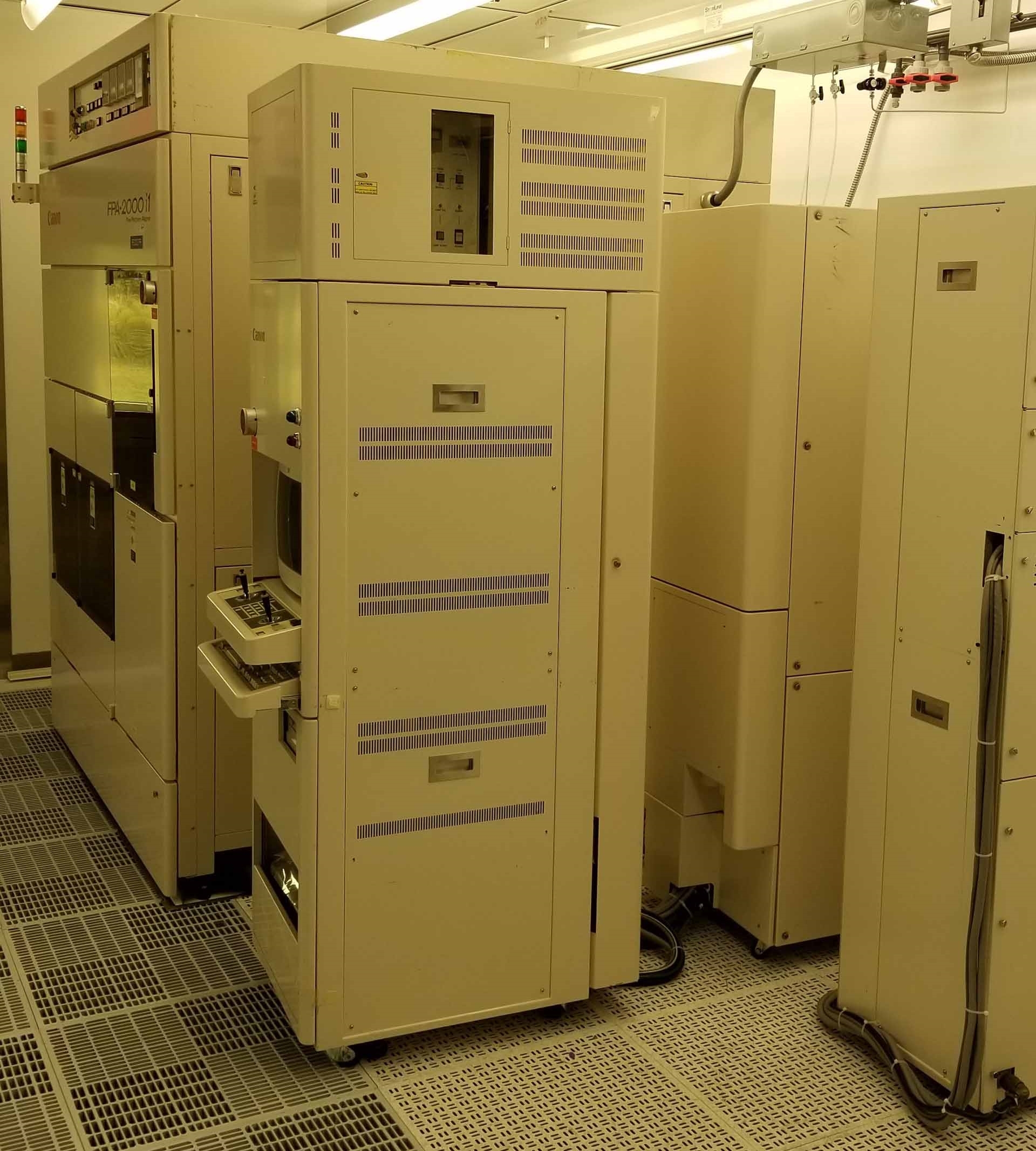 CANON FPA 2000 i1 Stepper used for sale price #10608, 1994 > buy from CAE