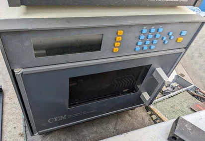 CEM MDS-2100 Lab Equipment used for sale price #293690300 > buy from CAE