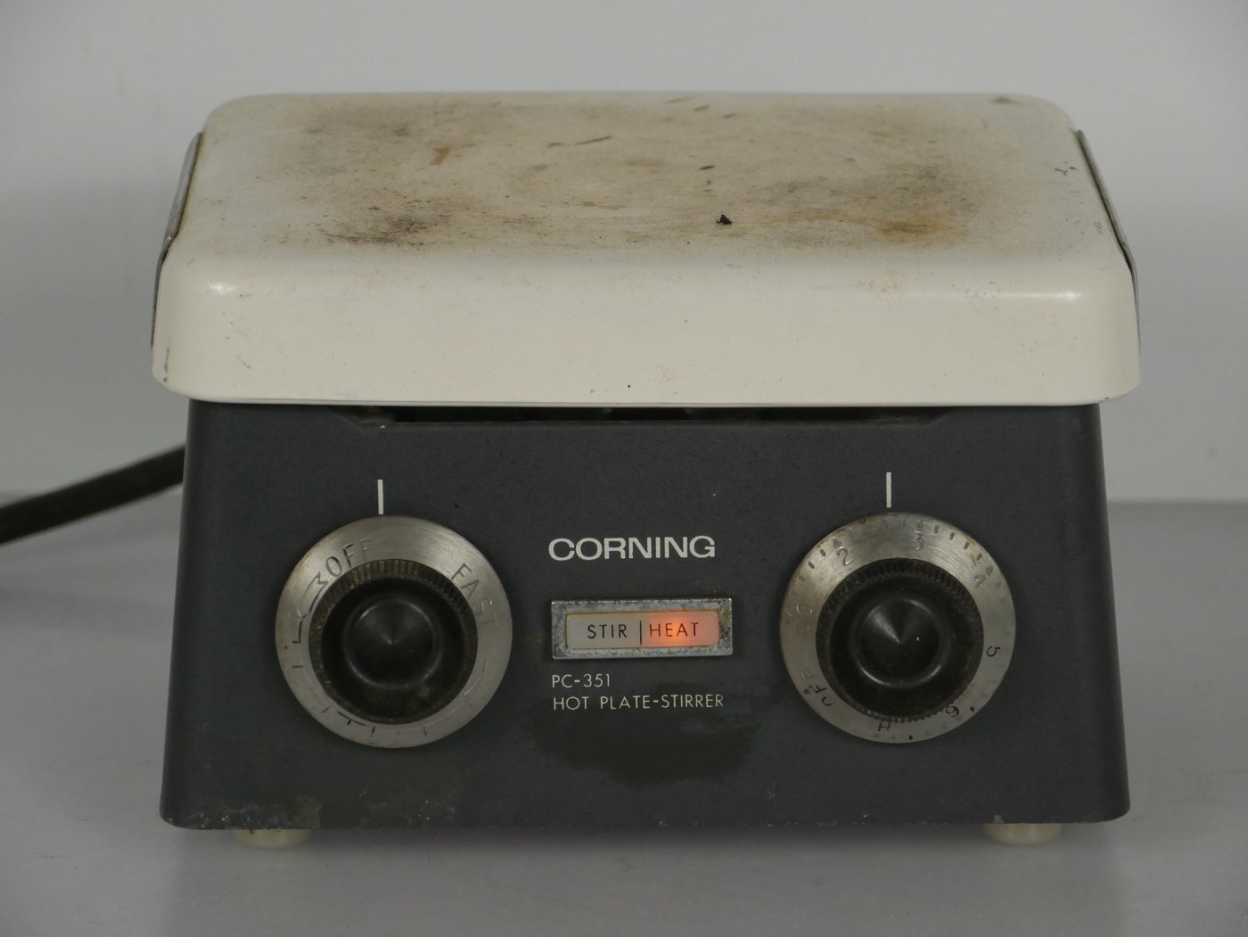 CORNING PC-351 실험실 장비 & 액세서리 판매 가격 #9401809에 사용됨 > CAE에서 구매