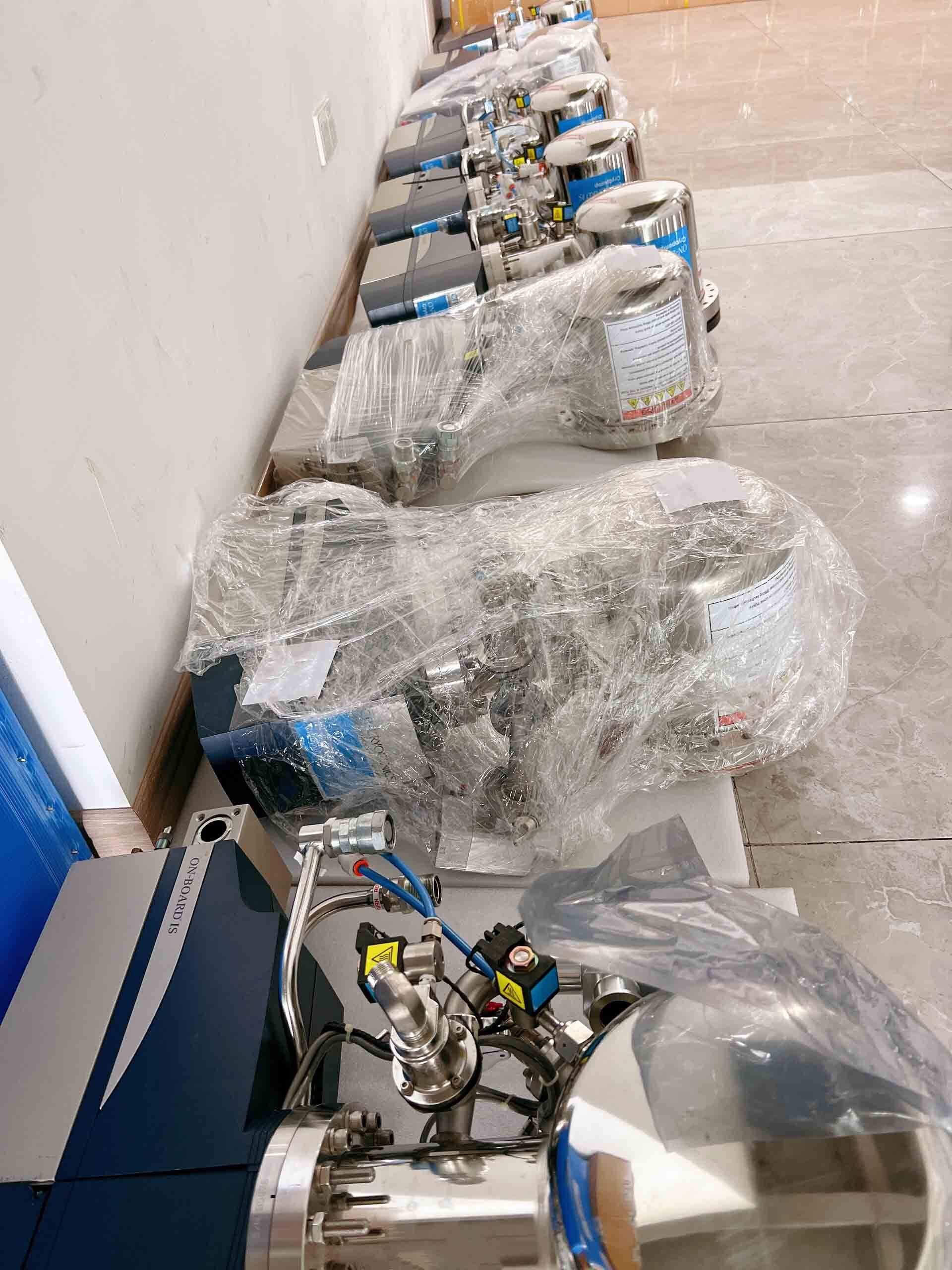 CTI-CRYOGENICS IS-8F (On-Board) Pump Used for sale price #293628974 ...