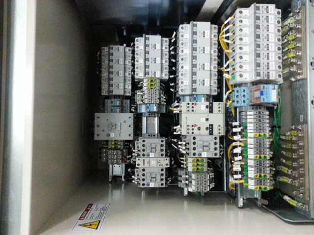 CYMER ELS 6300 レーザー はセール価格 #179103 で使用されています > CAE から購入