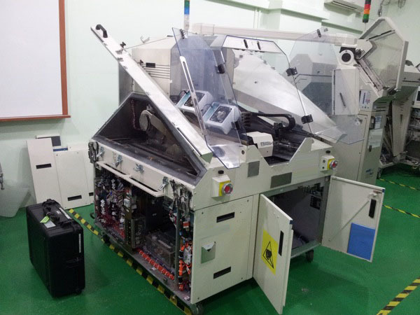 DELTA DESIGN Castle LX 7500 机械手 用于销售价格 #200402, 2000 > 从 CAE 购买