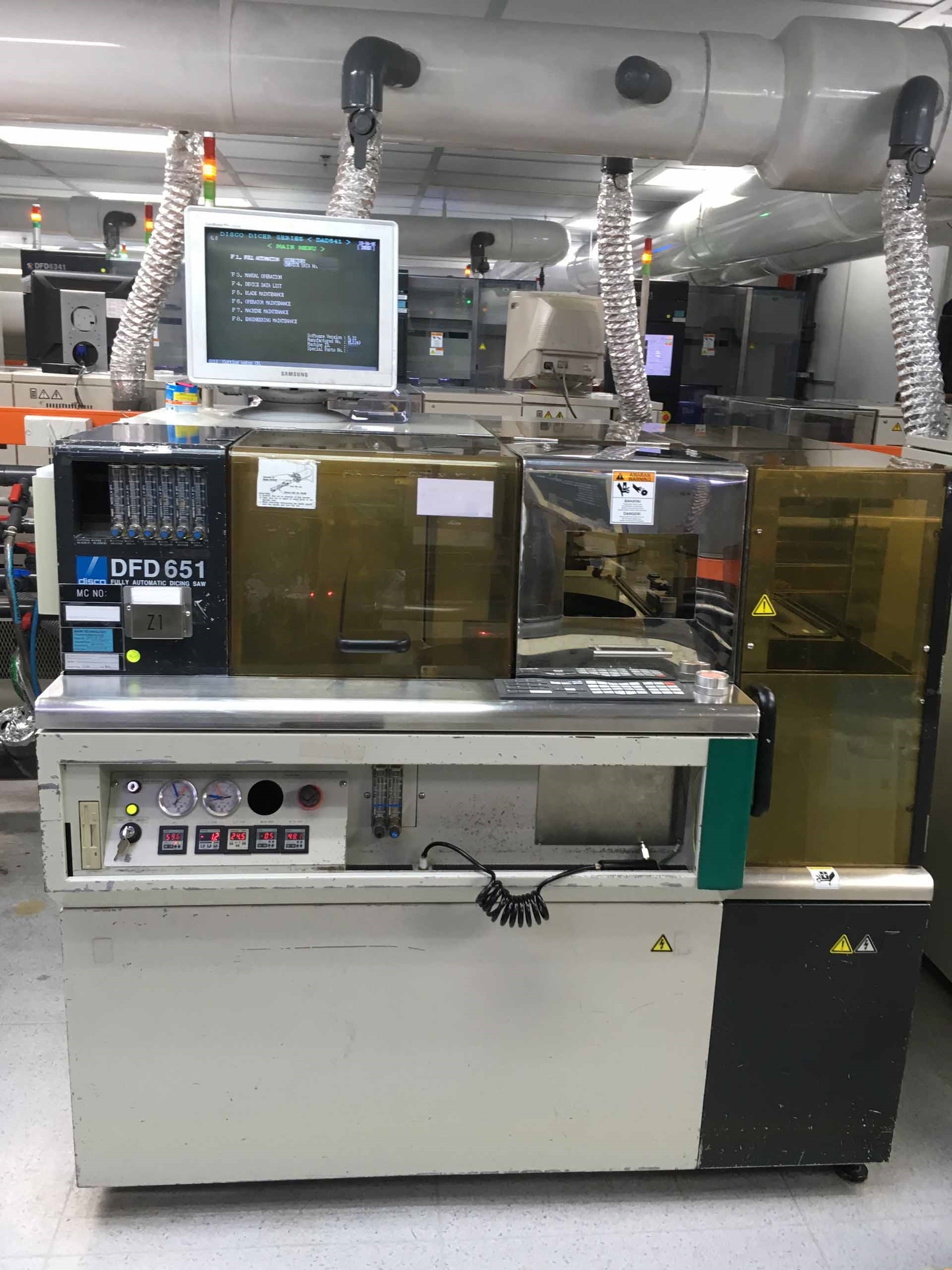 DISCO DFD 651 劃線/切割機 用於銷售價格 #9210078, 1997 > 從 CAE 購買