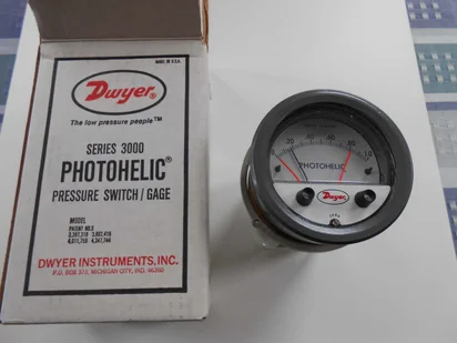 DWYER Series 3000 부속 판매 가격 #9401425에 사용됨 > CAE에서 구매