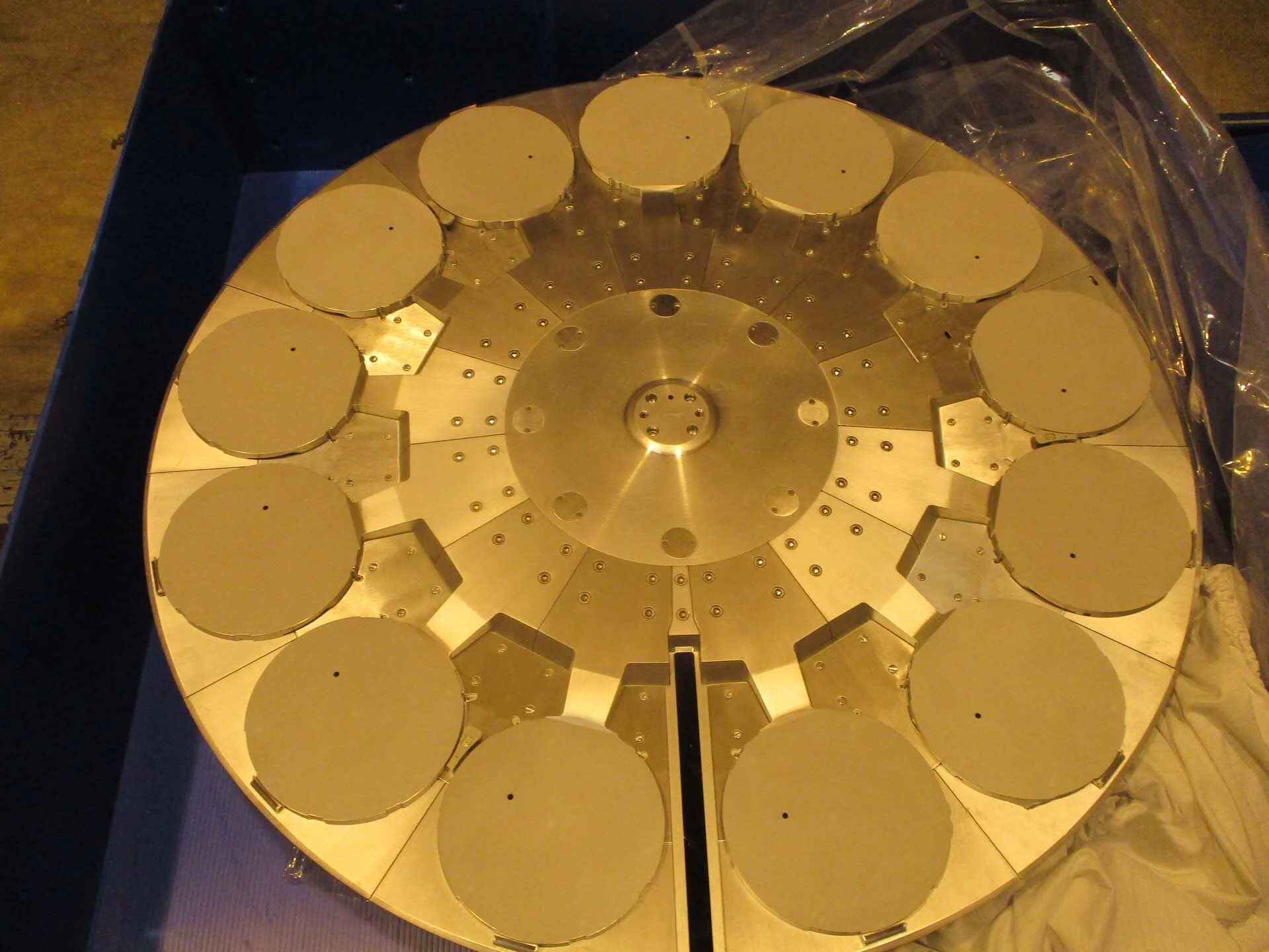 EATON NOVA / AXCELIS Al Disk for GSD Parts used for sale price #9412286 ...