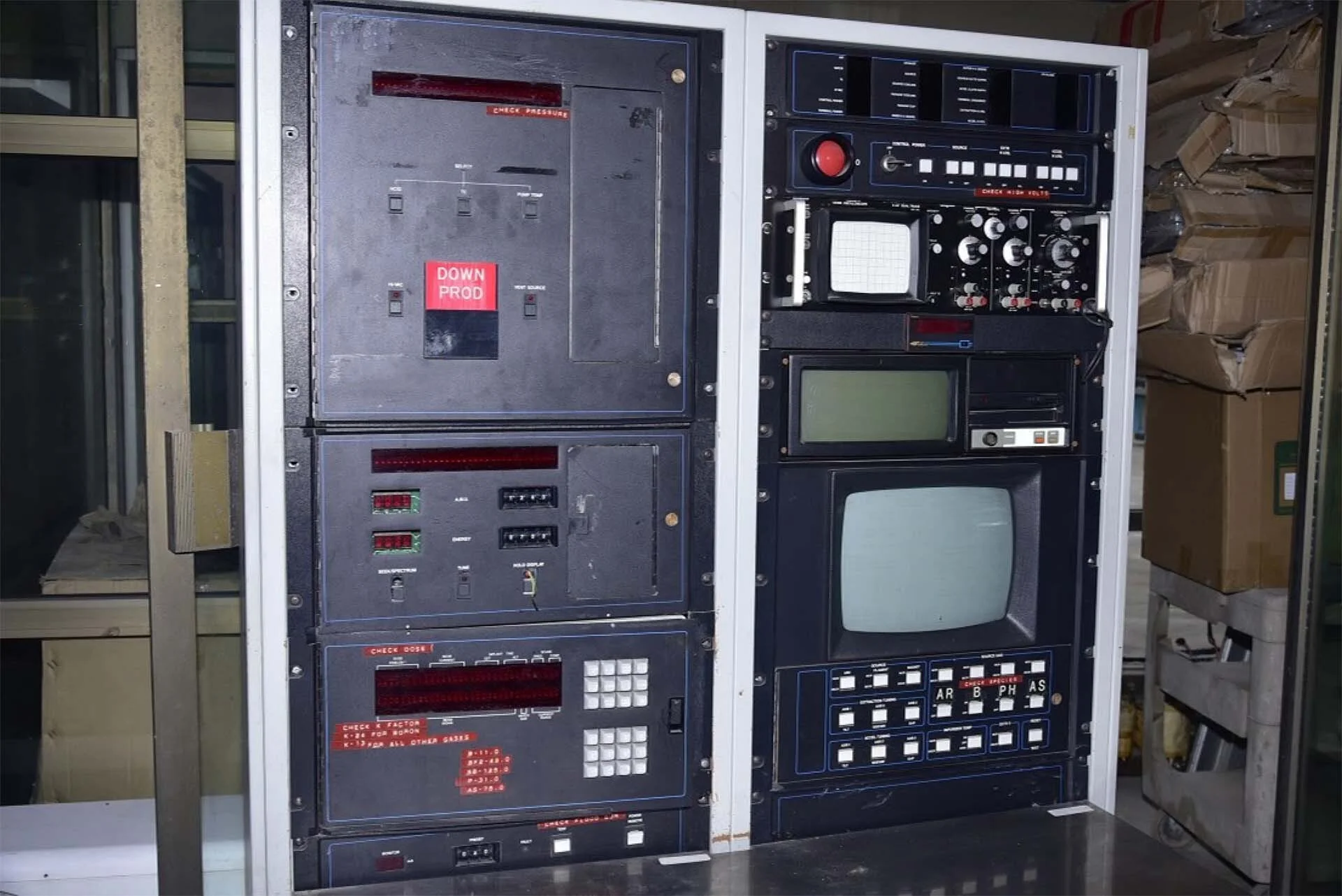 EATON NOVA / AXCELIS NV 10-160 Ion Implanter & Monitor used for sale ...