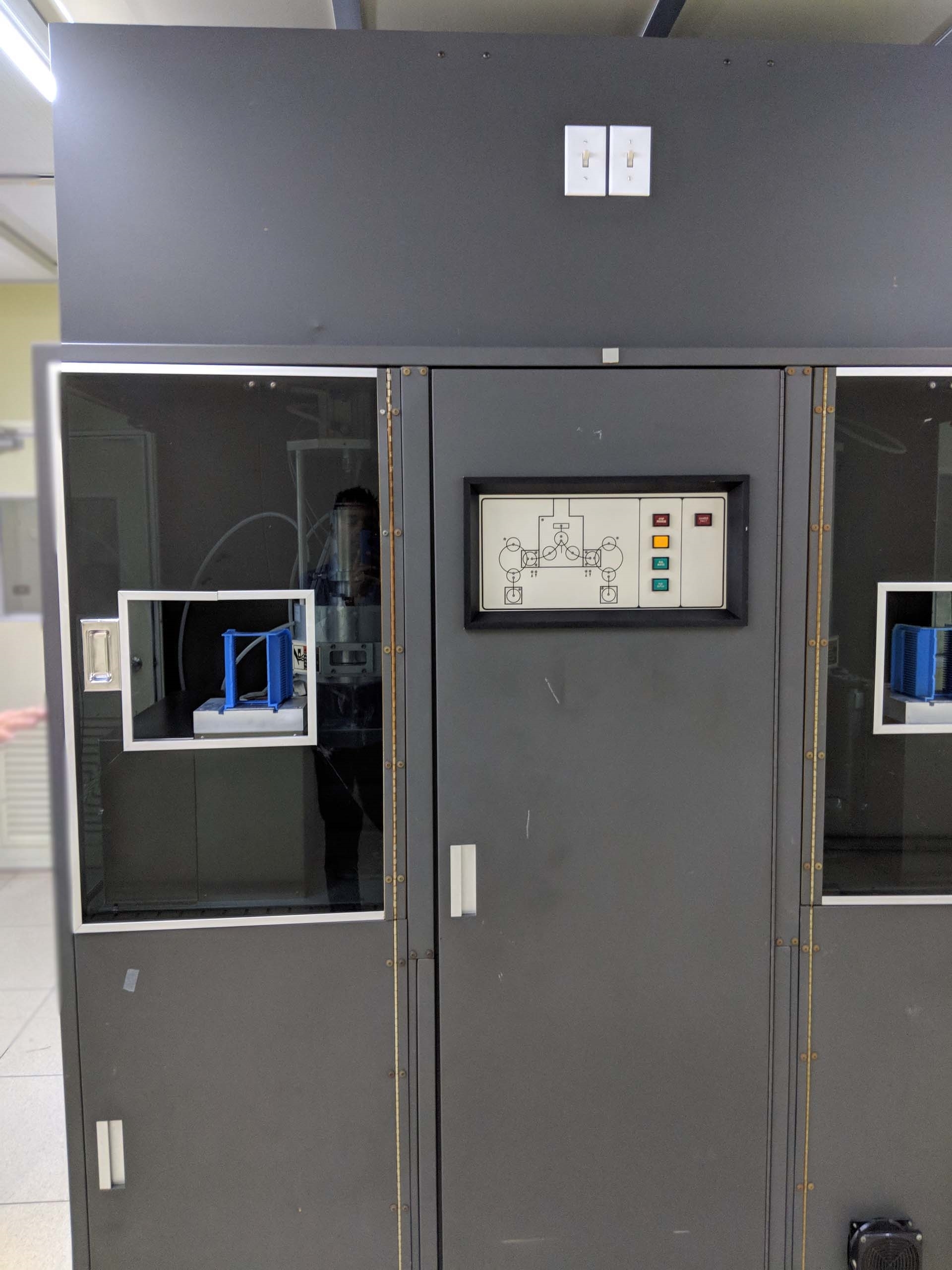 EATON NOVA / AXCELIS NV 6200 Ion Implanter & Monitor used for sale ...