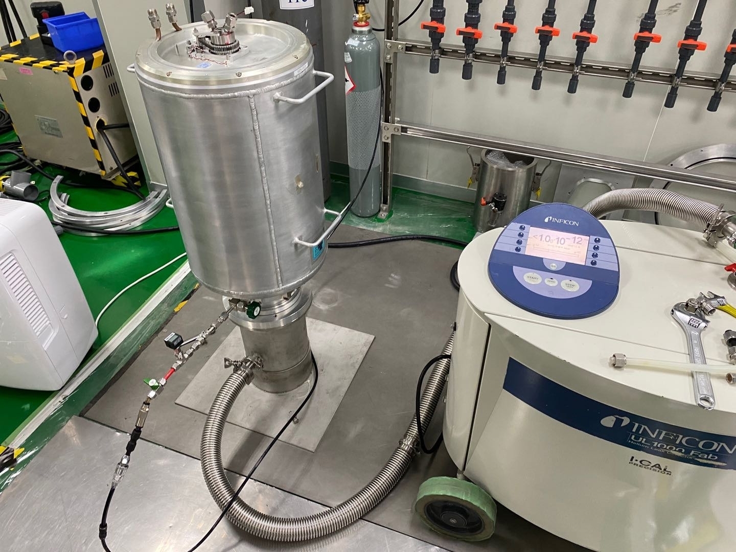 EATON NOVA / AXCELIS NV GSD-HE 用 待售的 價格 #9203805, 1997 > 購買 from CAE